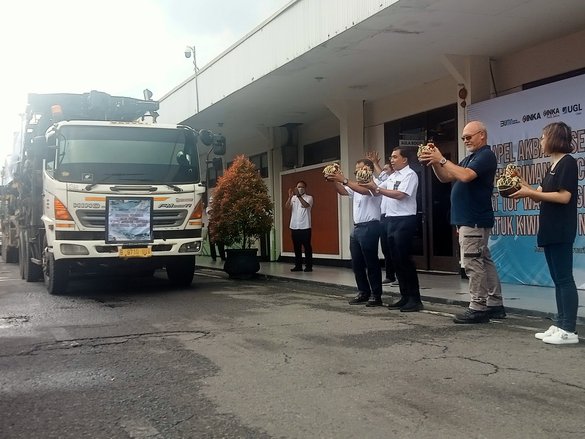 Pt Inka Kirim 133 Gerbong Barang Ke New Zealand